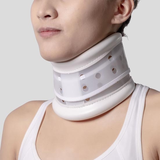 Semi-rigid Cervical Collar S003 - lynhealthtech | China Orthopedic ...